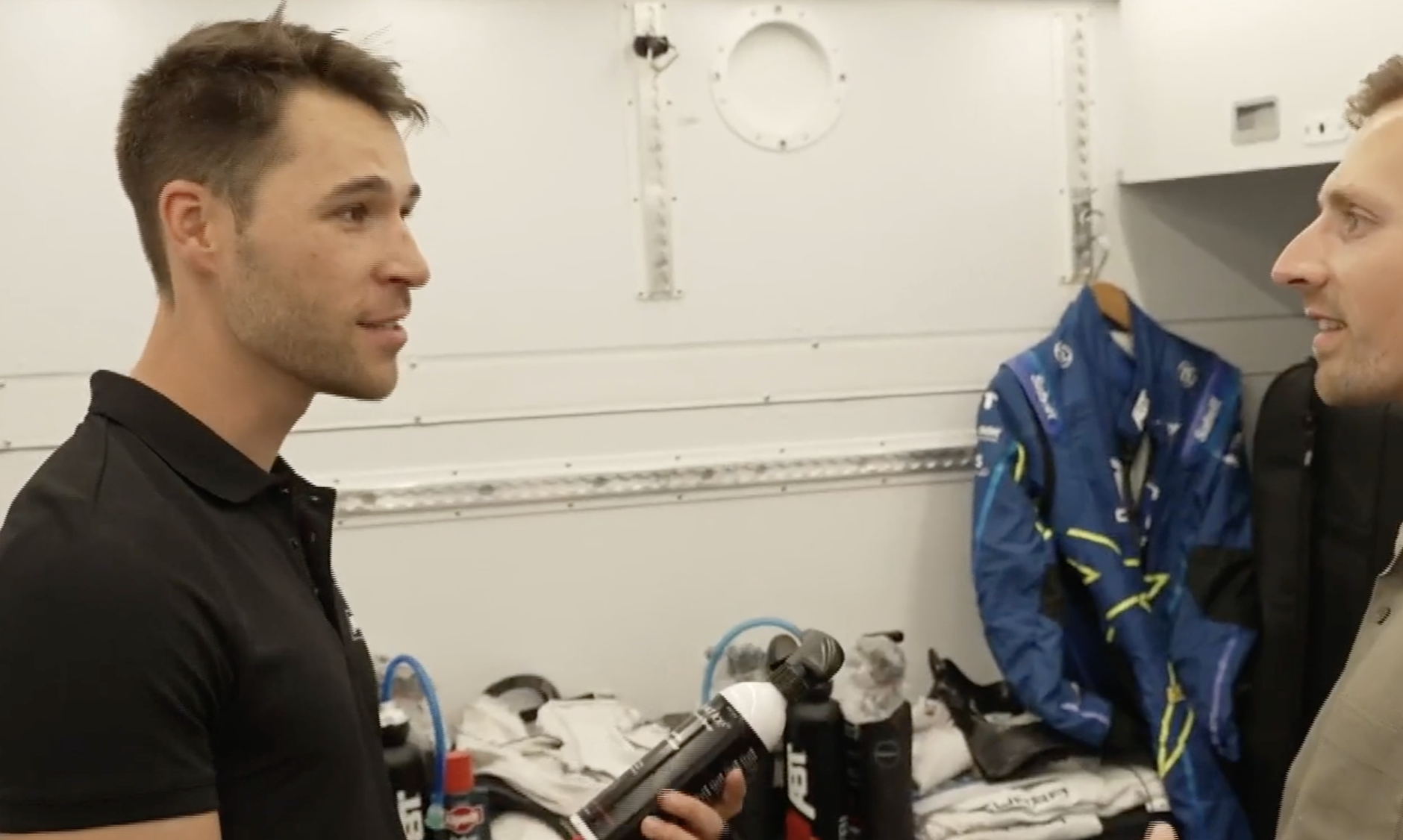 Van der Linde on keeping cool in the Jakarta heat