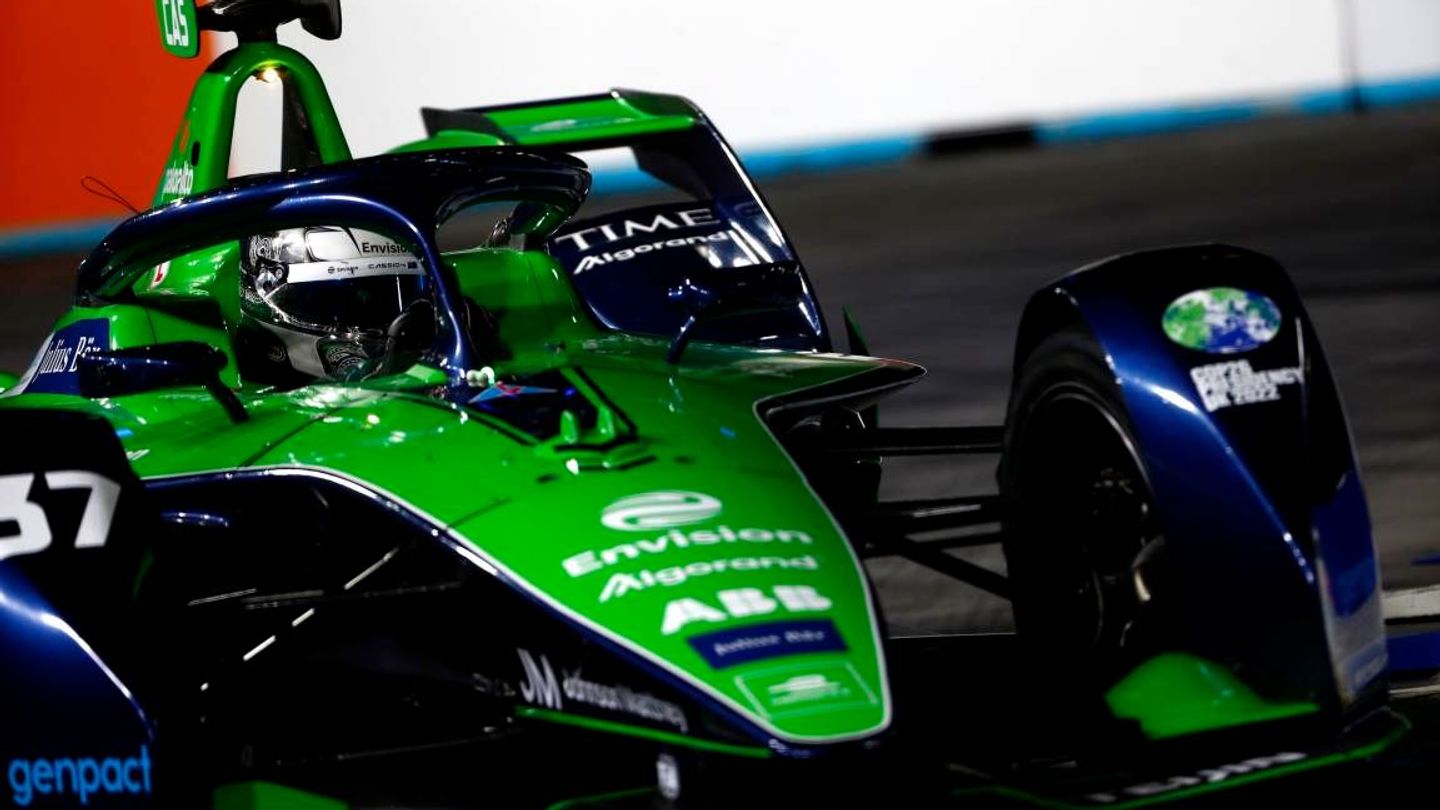 FREE PRACTICE 3: Cassidy sets the early pace on Sunday in London