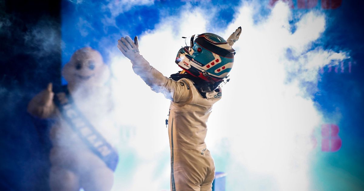 Nyck de Vries storms to maiden win in Formula E's first night race; the ...