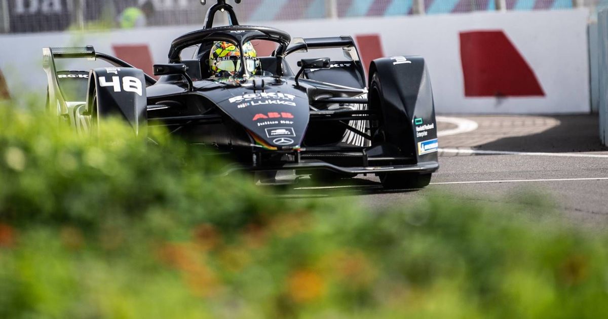 Mortara hits the top with victory in the Marrakesh E-Prix Round 10