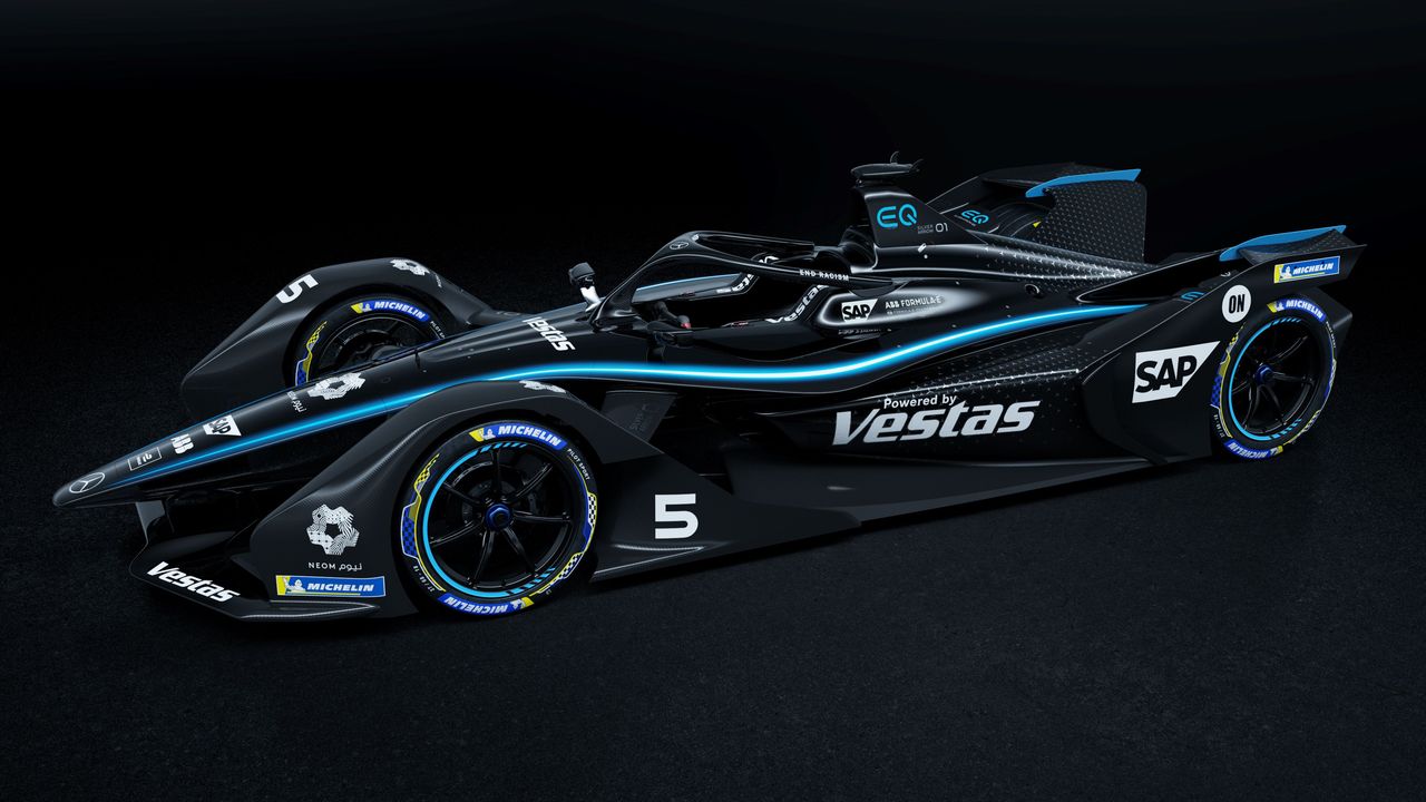 Mercedes formula e store