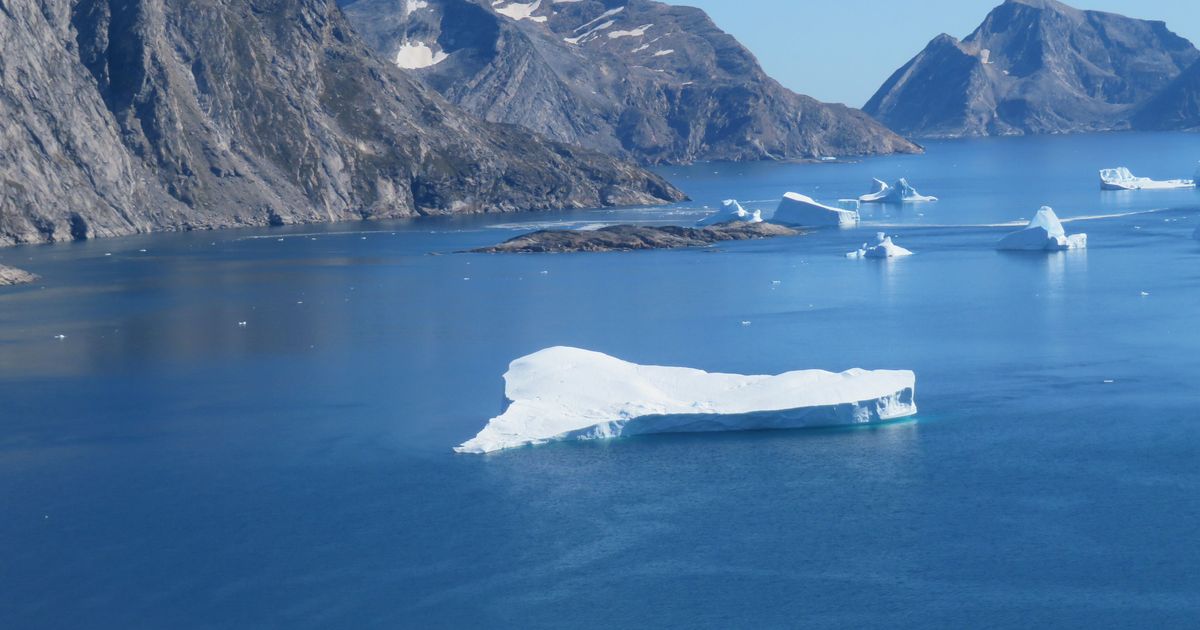 Track the iceberg used in #ProjectIce