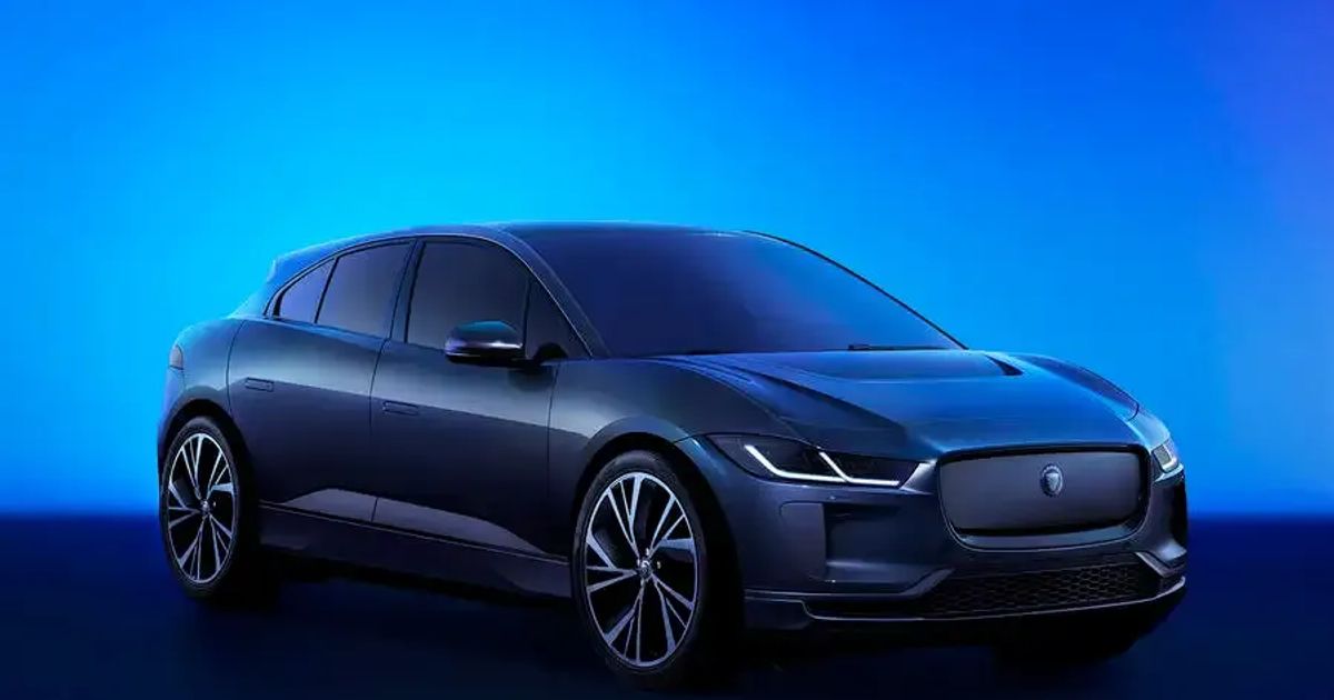 Electric vehicles smash sales records in the US