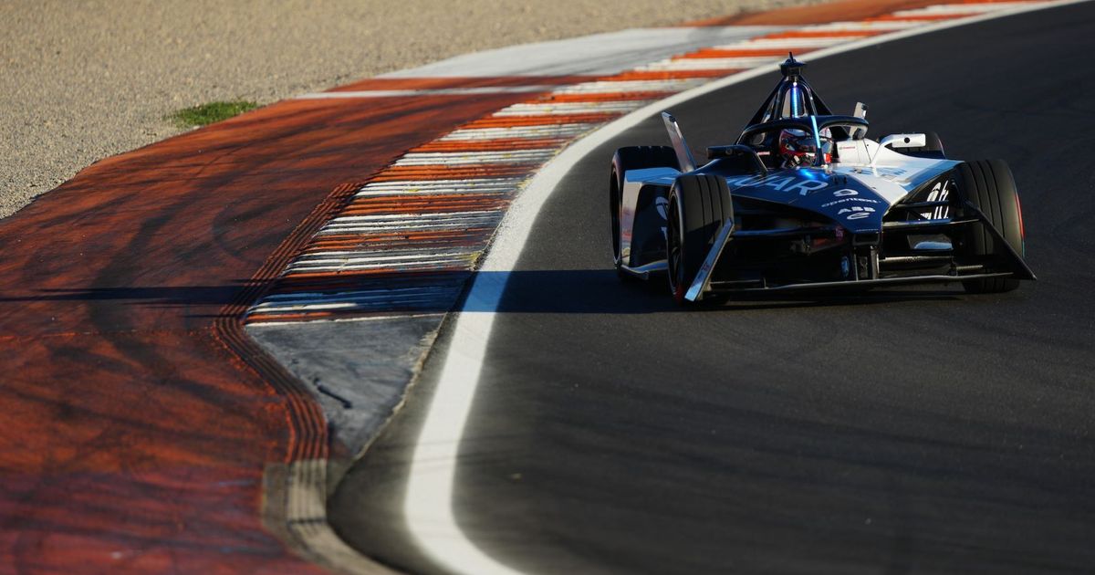 Mitch Evans heads the way in first session of Season 10 at Valencia test
