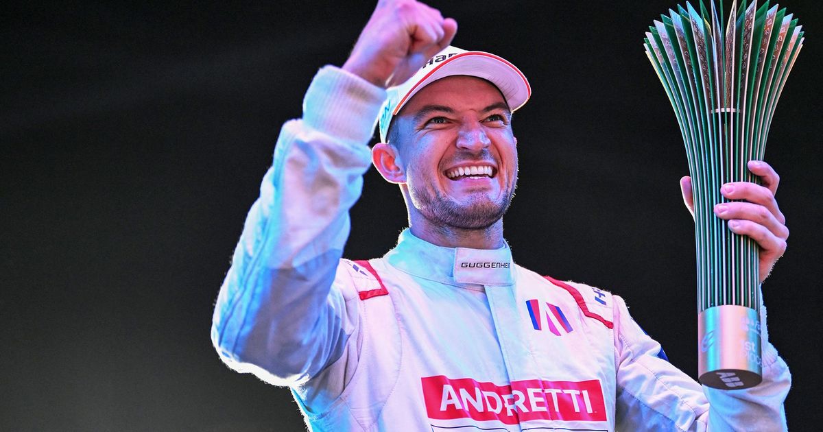 THE ADDED LAP: Jake Dennis on his title defence, those 'struggles' and more