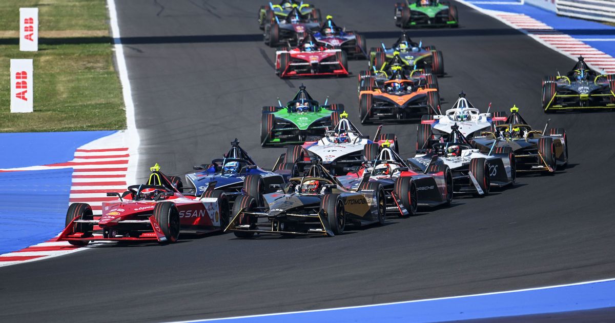 Cassidy pipping Mueller is your Misano Moment of the Weekend