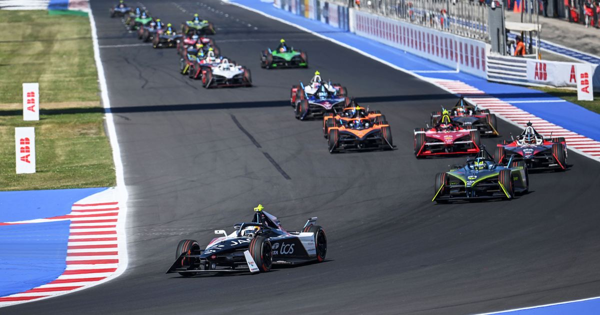 Jaguar commits to Formula E's GEN4 era