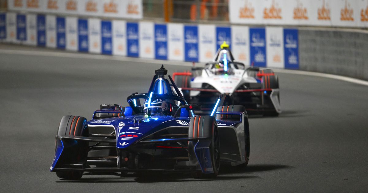 Vandoorne and Arnal on top in ABB Engineered to Outrun as PIT BOOST ...