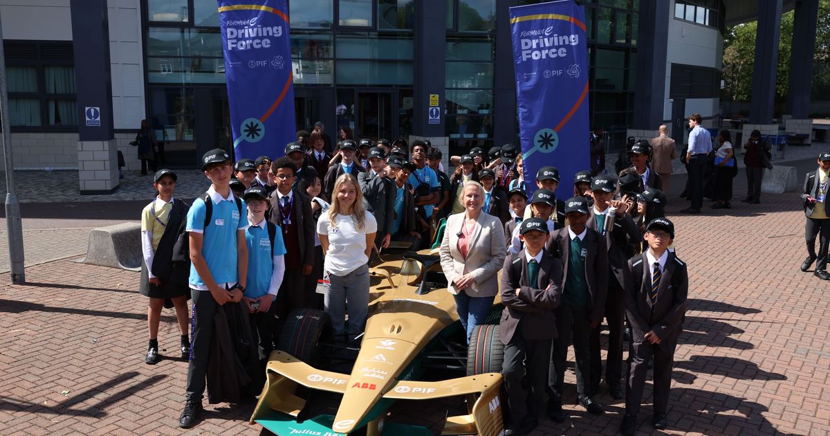 Formula E and PIF tackle green skills gap, empowering 50,000 "Green ...